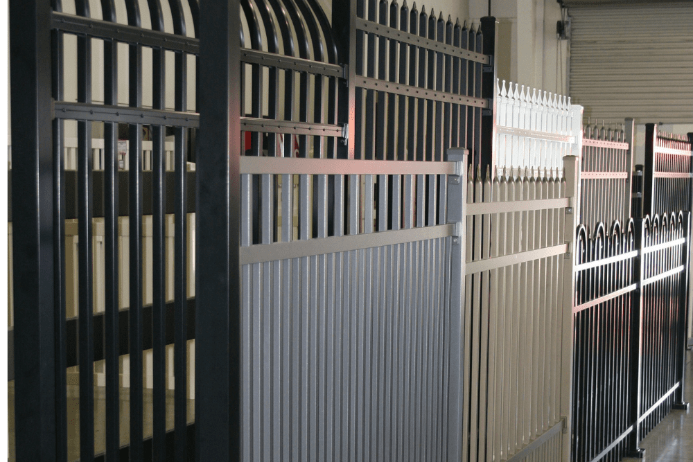 How to Select a Fence Color for Your Home - Fence Outlet